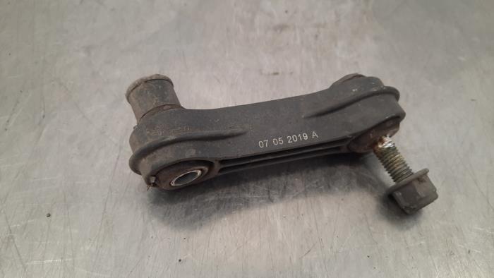 Anti-roll bar guide Mercedes CLA 1.3 CLA-180 Turbo 16V - A2473205300