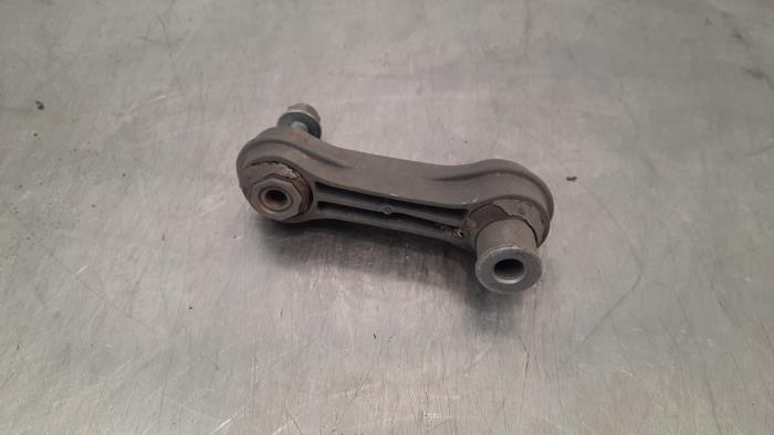 Anti-roll bar guide Mercedes CLA 1.3 CLA-180 Turbo 16V - A2473205300