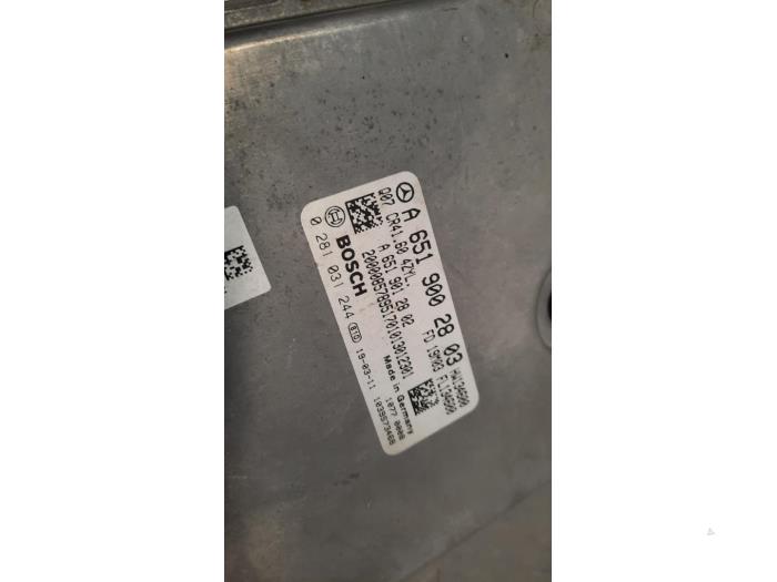 Engine management computer Mercedes Vito 2.2 114 CDI 16V - A6519002803 ...