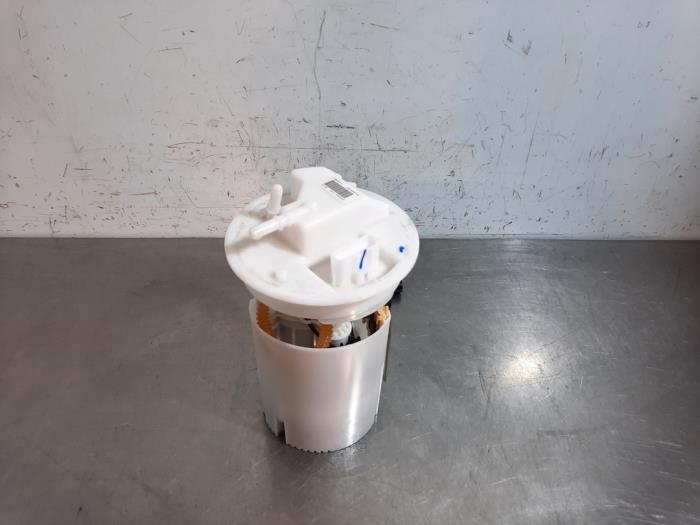 Electric fuel pumps with engine code B7 stock | ProxyParts.com