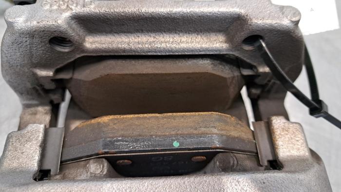Rear brake calliper, left Mercedes GLE Coupe 400 e 2.0 16V 4-Matic ...