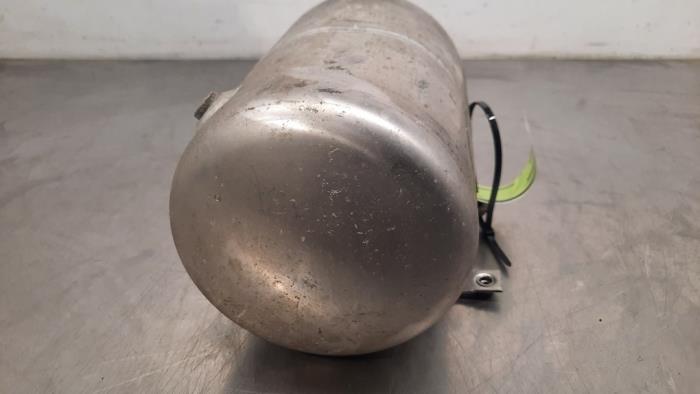 Air reservoir Mercedes GLE 350 e 2.0 16V 4-Matic - A1673206904