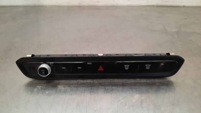 Radio control panel BMW 3 serie 318i 2.0 TwinPower Turbo 16V ...