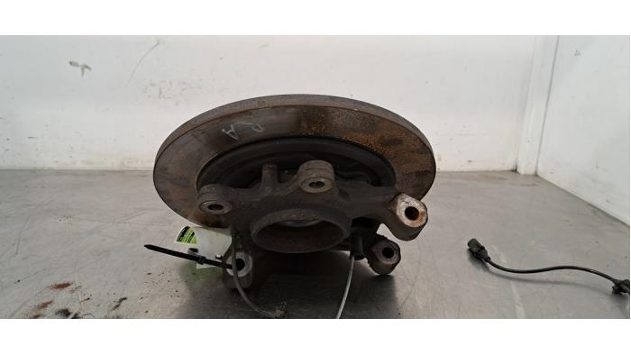 Knuckle, rear right Mercedes Vito 2.0 114 CDI 16V - A4473300720