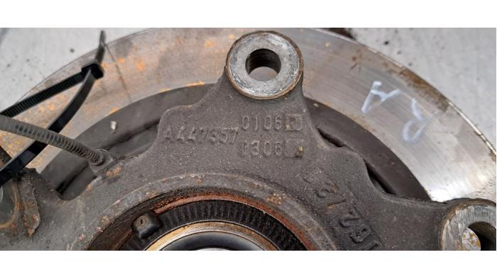 Knuckle, rear right Mercedes Vito 2.0 114 CDI 16V - A4473300720