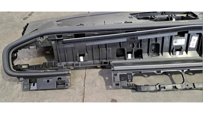 Dashboard Mercedes GLE 350de 2.0 Turbo 16V 4-Matic - A1676809700