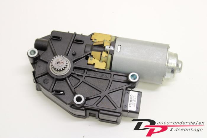 Sunroof motor Citroen DS5 2.0 165 HYbrid4 16V - 1607035780 WEBASTO