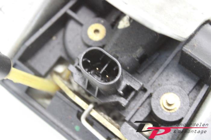 Tailgate lock mechanism Mercedes ML I 270 2.7 CDI 20V - A1637400235