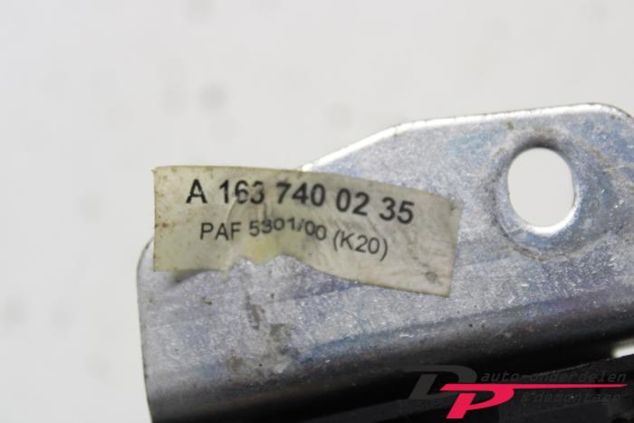 Tailgate lock mechanism Mercedes ML I 270 2.7 CDI 20V - A1637400235