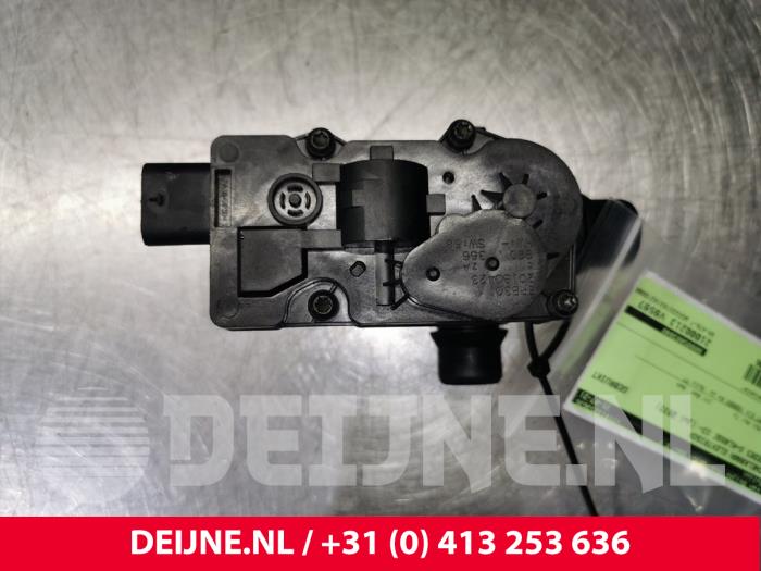 Electric heater valve Mercedes S 3.0 S-500 Plug-in Hybrid, S-500 e 24V ...