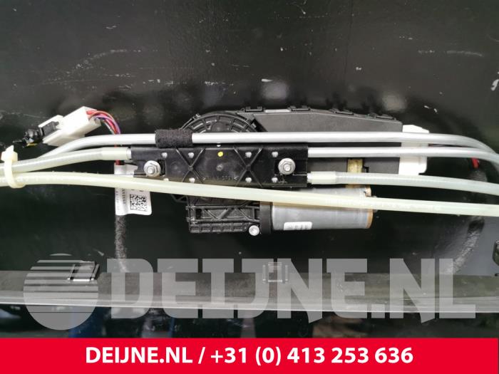 Sliding/tilting sunroof Mercedes CLA 2.0 CLA-250 Turbo 16V ...