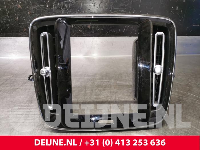Grille aération tableau de bord Volvo XC40 1.5 T3 12V - 31442625