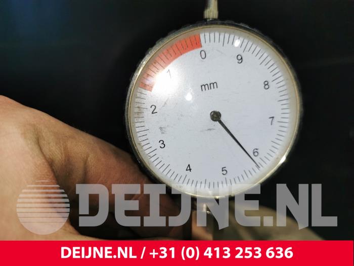 Tyre with tyre size 235/60/18 - CONTINENTAL