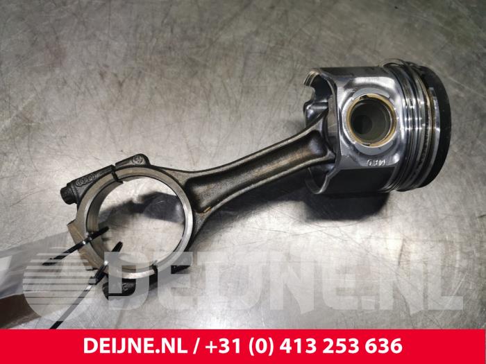 Volkswagen Transporter 03- Pistons stock | ProxyParts.fr