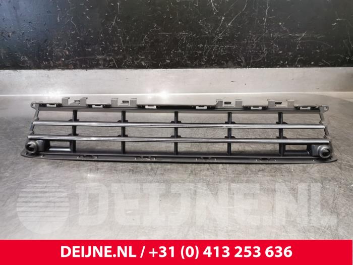 Grill Volvo V70 1.6 T4 16V 452 31323794