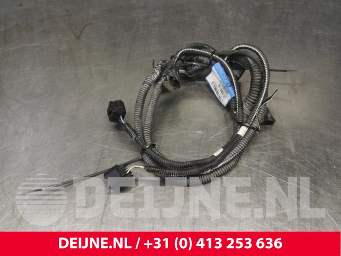 Kits capteur PDC avec numéro d'article 240158982R stock