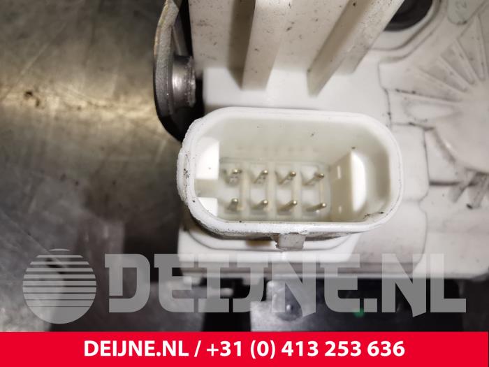 Sliding door lock mechanism, right Mercedes Vito 1.6 109 CDI 16V ...
