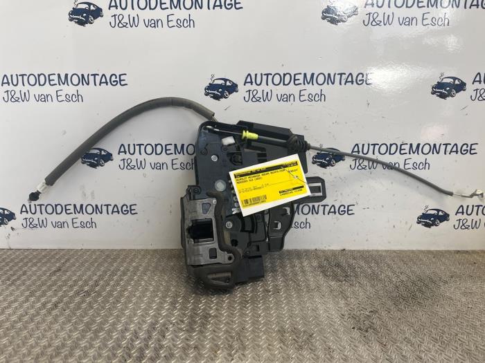 Front door lock mechanism 4-door, right Mercedes CLA Shooting Brake 1.3 ...