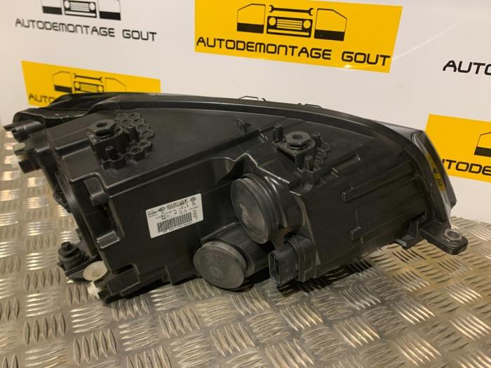 Phare droit Volkswagen Caddy IV 1.6 TDI 16V - 2K1941015A ORIGINEEL