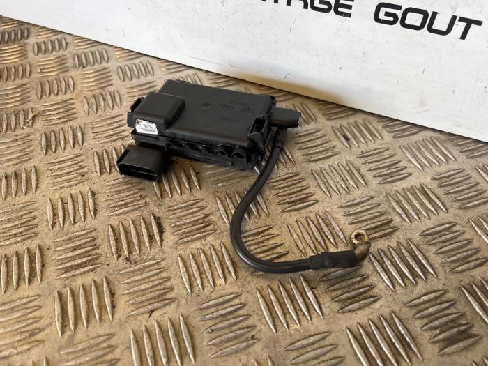 Boîte à fusibles Audi TT 1.8 20V Turbo Quattro - 8N0937550A TRW