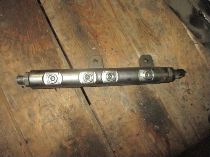 Fuel injector nozzle Landrover Range Rover IV 3.0 TDV6 24V - JDE33020 ...