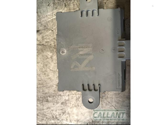 Central door locking module Jaguar XF 3.0 D V6 24V - LR023342 SOYOB