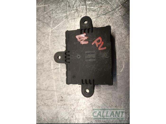 Central door locking module Jaguar XF 2.2 D 16V - LR044070 SOYOB