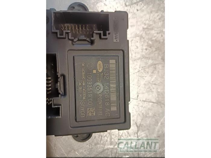 Central door locking module Jaguar XF 2.2 D 16V - LR044070 SOYOB