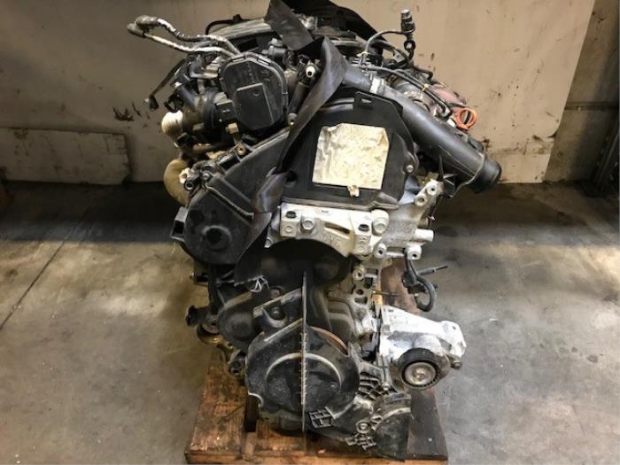 Engine Peugeot 4008 1.6 HDi 16V 115 - 0035003 10JBHM