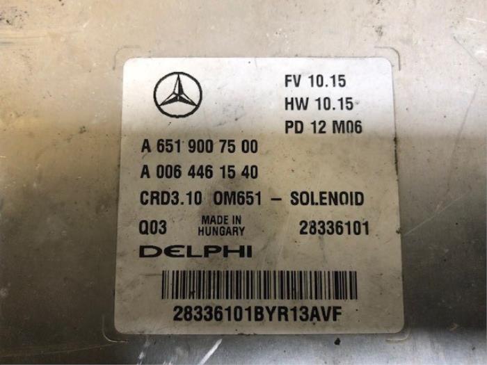Engine management computer Mercedes C 2.2 C-200 CDI 16V BlueEFFICIENCY ...