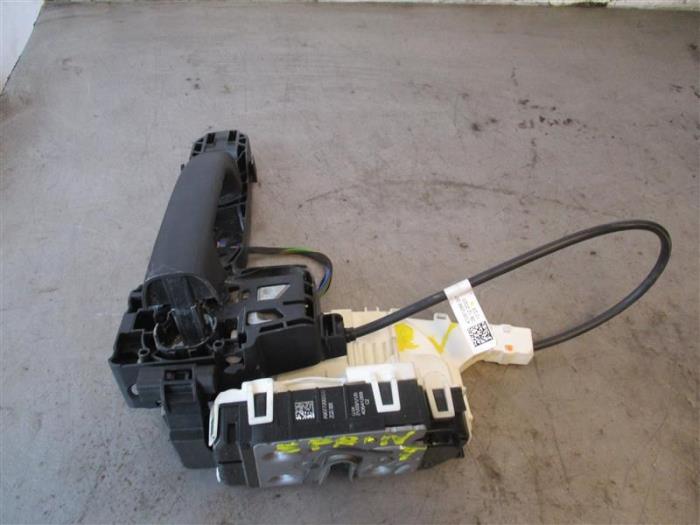 Front door lock mechanism 4-door, right Mercedes Sprinter - A9077200300