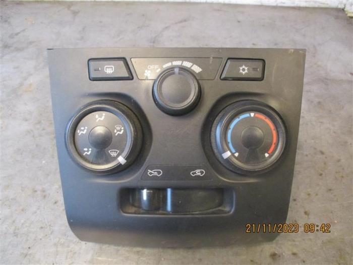 Air conditioning control panel Isuzu D-Max 2.5 D Twin Turbo 4x4 ...