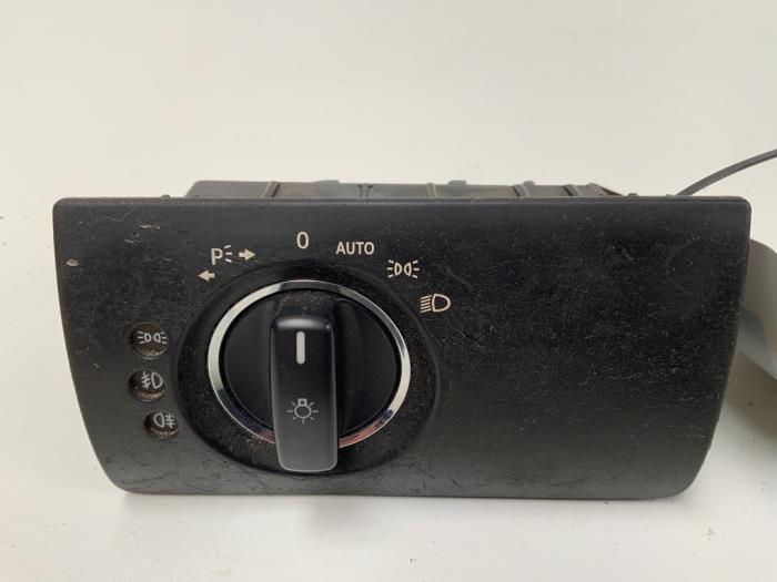 Light switch Mercedes ML II 3.0 ML-320 CDI 4-Matic V6 24V - A1645453004