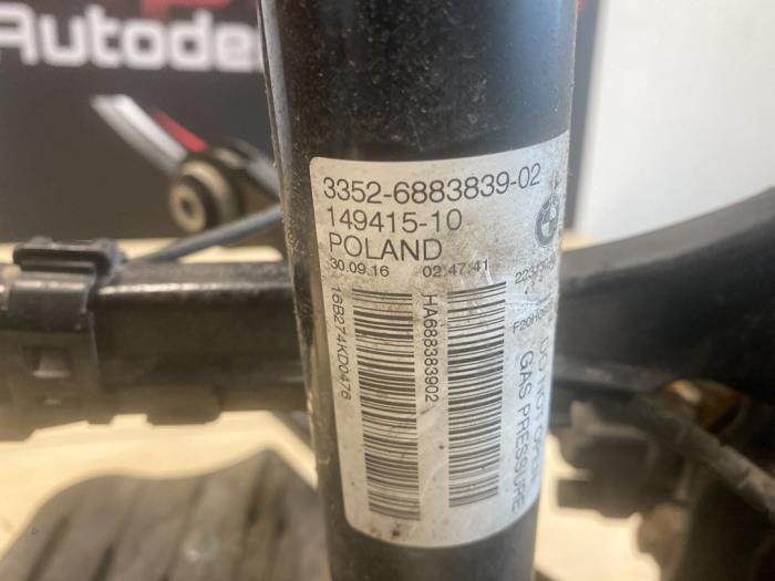 Rear suspension system, right BMW 1 serie 118i 1.5 TwinPower 12V ...