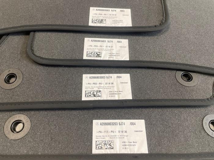 Set of mats Mercedes C C-200 1.5 EQ Boost 4-Matic - A2066803403