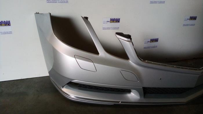 Front bumper Mercedes E E-200 CGI 16V BlueEfficiency - A2078804840