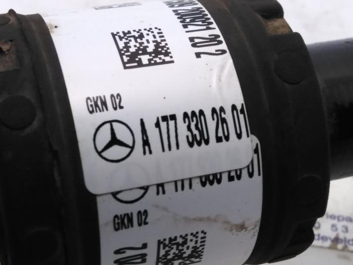 Front drive shaft, left Mercedes GLA 1.3 200 Turbo 16V - A1773302601 ...