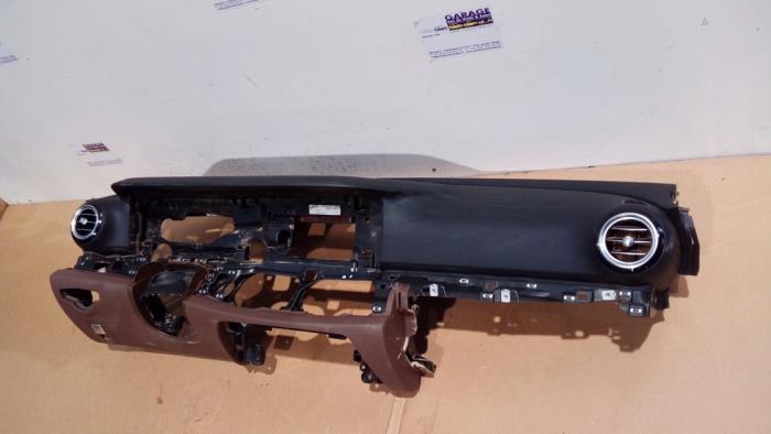 Dashboard Mercedes E E-200d 1.6 Turbo 16V - A21368094048U08