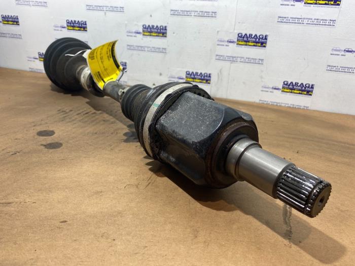 Front drive shaft, left Mercedes CLA 1.5 CLA-180d - A1773301901 608915 ...