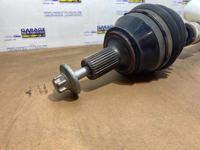 Front drive shaft, left Mercedes CLA 1.5 CLA-180d - A1773301901 608915 ...
