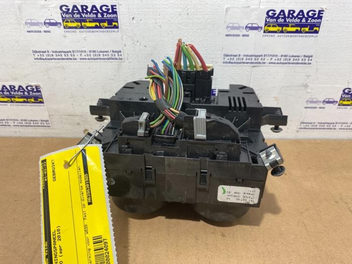 Heater control panel Mercedes Vito 2.2 111 CDI 16V - A6394460728