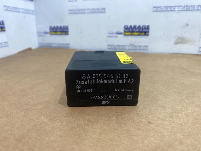 Relay Mercedes Vito 2.0 113 16V - A0165452332