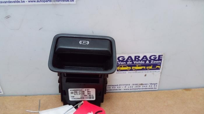 Parking brake switch Mercedes B 1.8 B-180 CDI BlueEFFICIENCY 16V ...