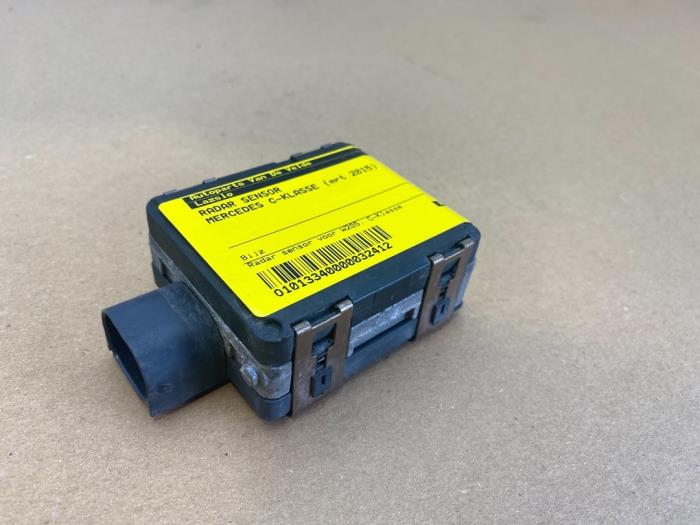 Radar sensor Mercedes C C-200 1.6 CDI BlueTEC, C-200 d 16V - A0009057011