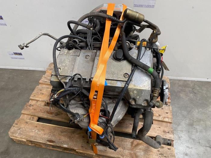 Engine Mercedes E 2.2 E-220 16V - 111960 111960