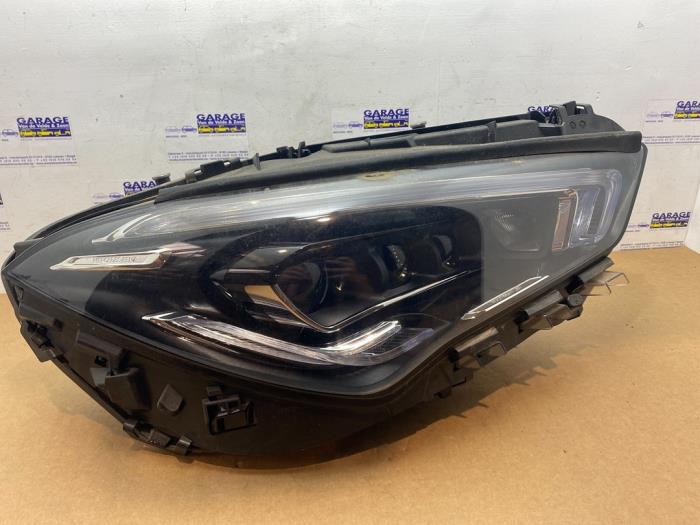 Headlight, right Mercedes CLA 2.0 CLA-200d 4-Matic - A1189064600 MERCEDES