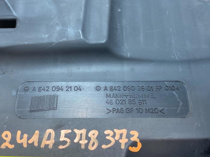 Air box Mercedes E E-300 CDI V6 24V BlueEfficiency - A6420903901