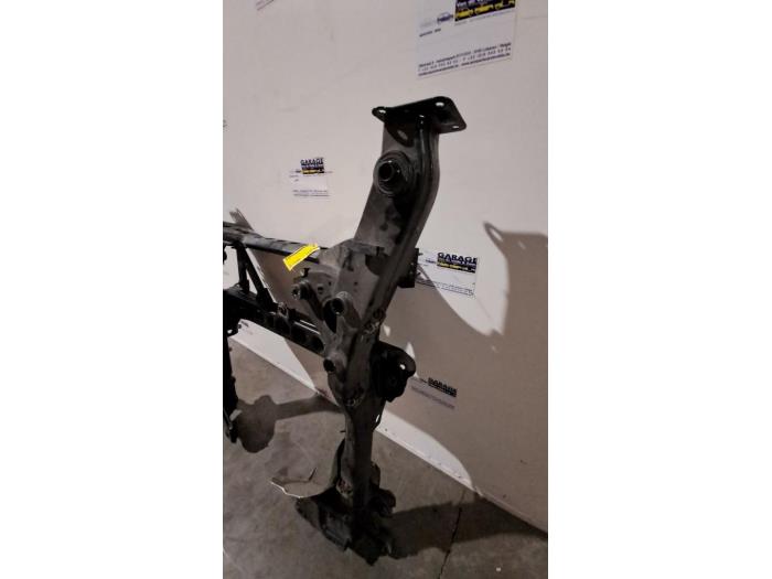 Subframe Mercedes V 2.0 220d 16V 4-Matic - A4476201402 654920