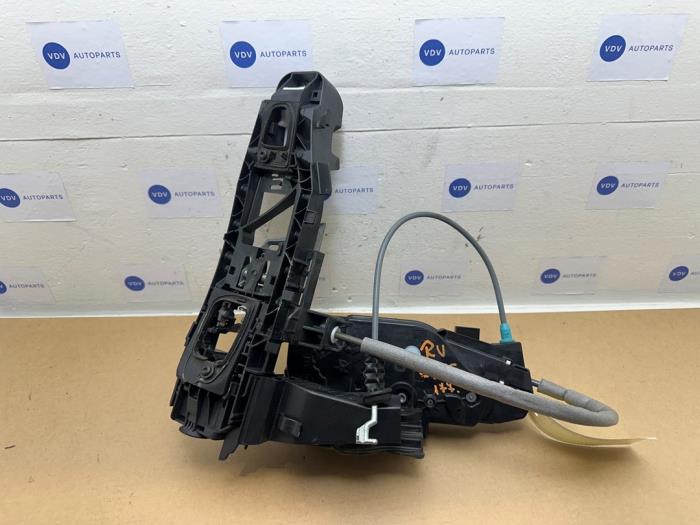 Front door lock mechanism 4-door, right Mercedes A Limousine 1.3 A-250 ...