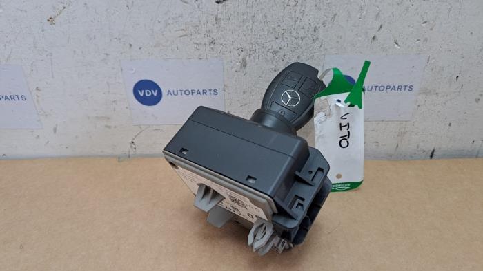 Ignition lock + computer Mercedes Vito 2.2 114 CDI 16V - A6519002803 651950